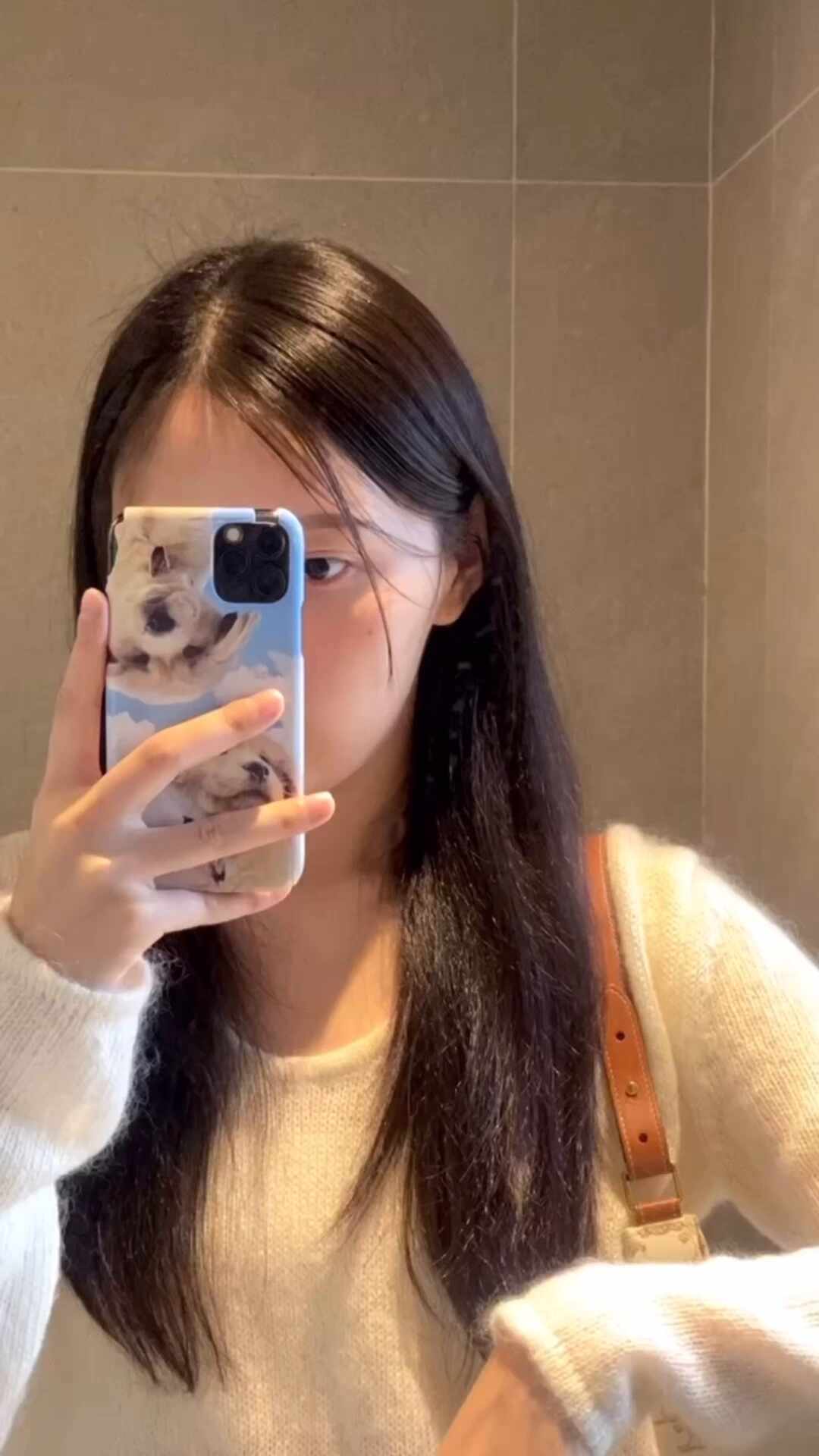 kicks kicks kicks ️ | KREAM