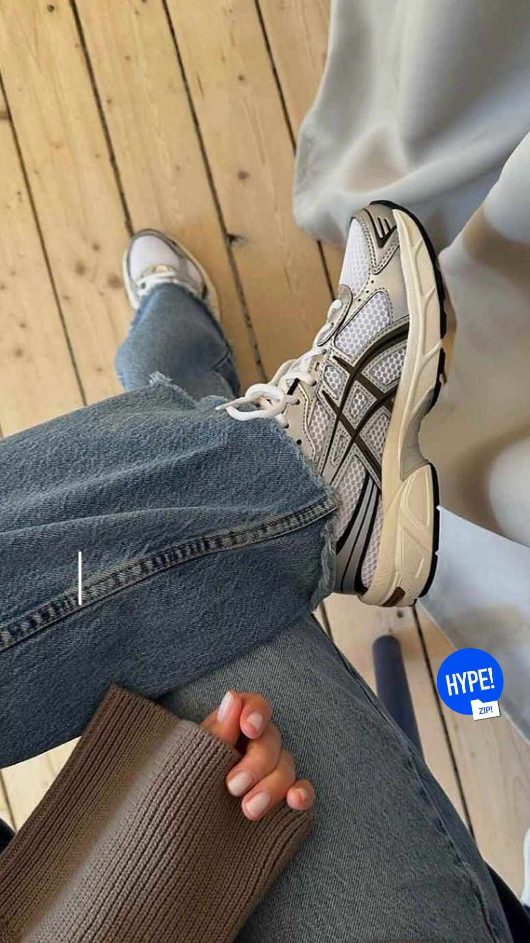 아식스 가성비템 젤 1130 코디추천 | KREAM