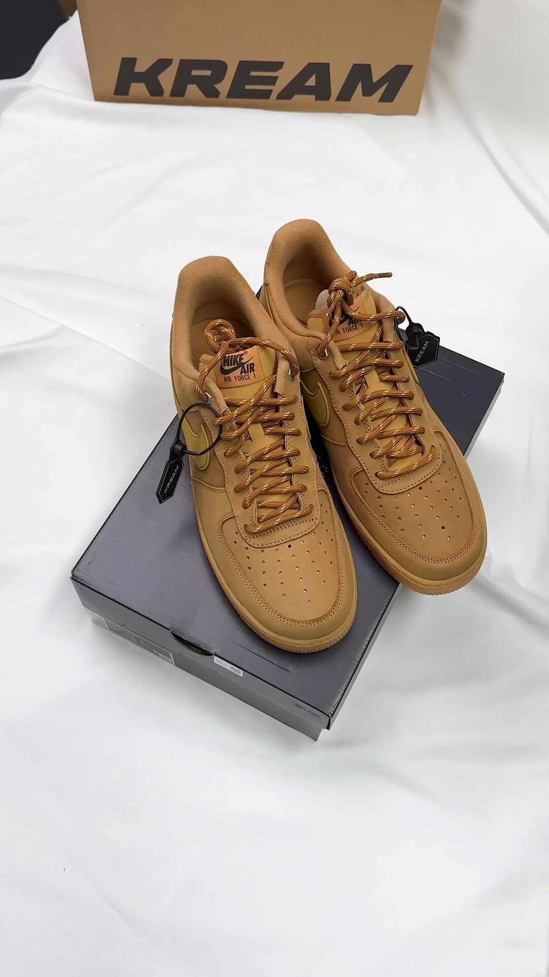 🥠 나이키 에어포스 1 플랙스 | KREAM