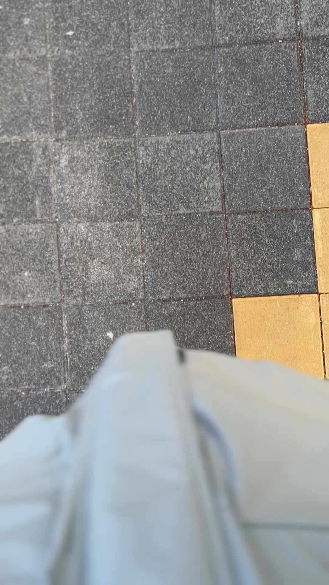 비갠뒤에비애 (@wigmadl) 님의 게시물 | KREAM