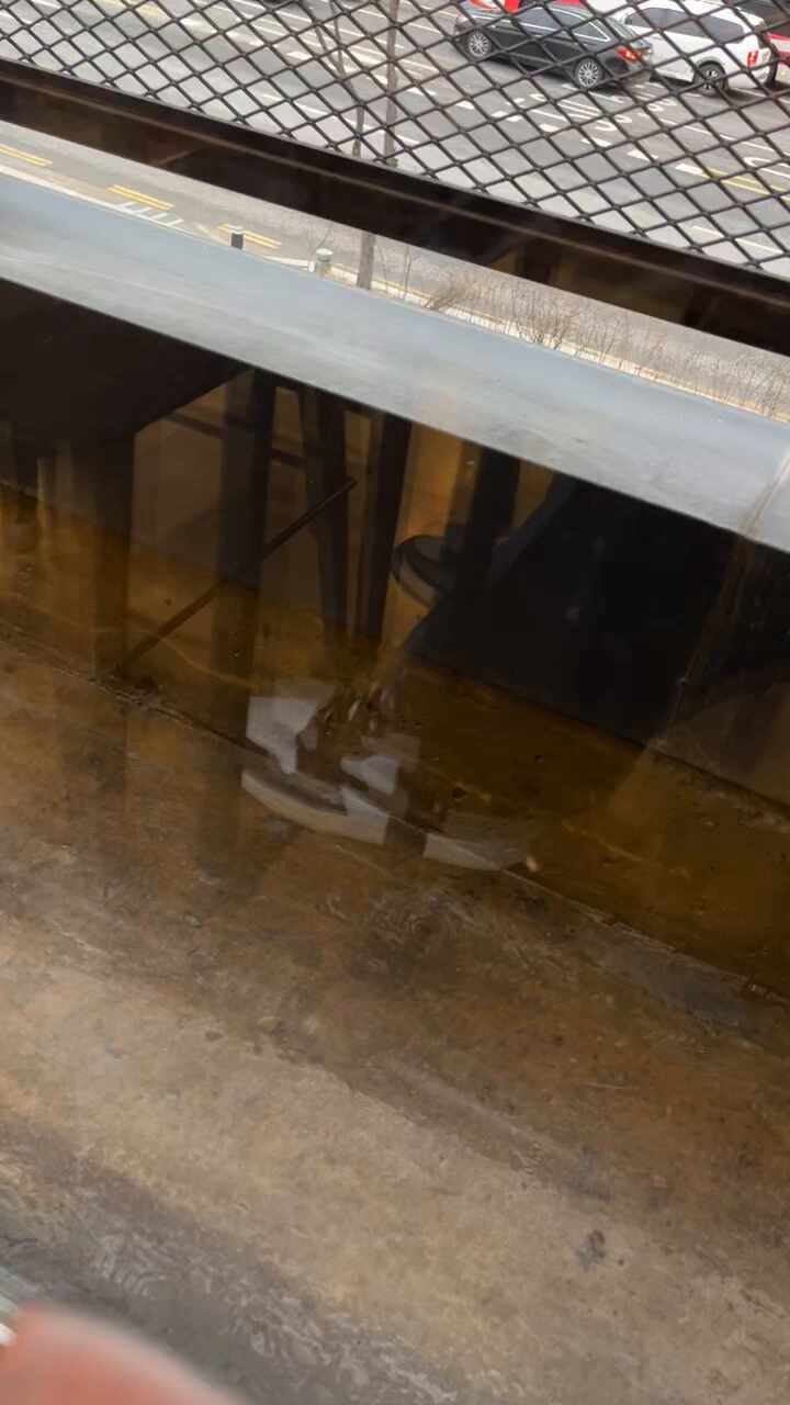 ? (@jhkk__) 님의 게시물 | KREAM