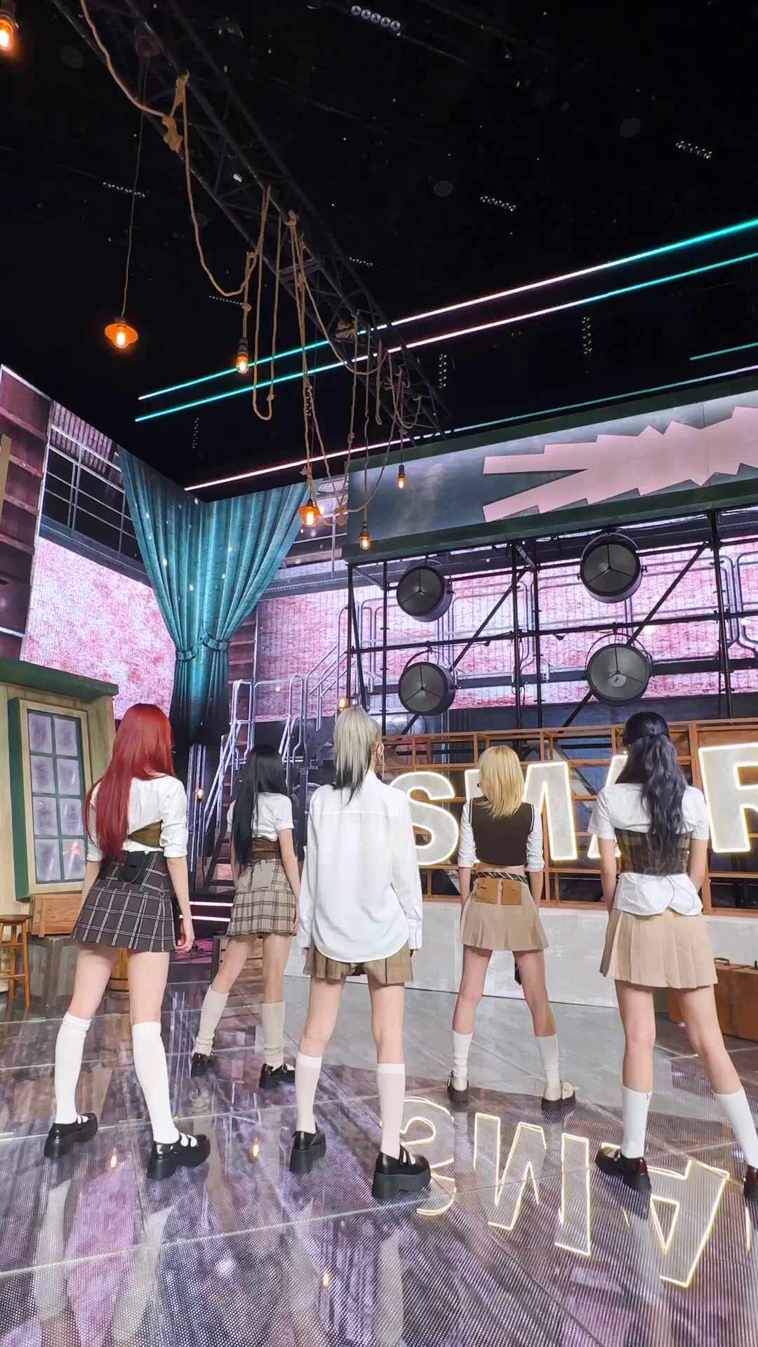 wise?brilliant?SMART | KREAM