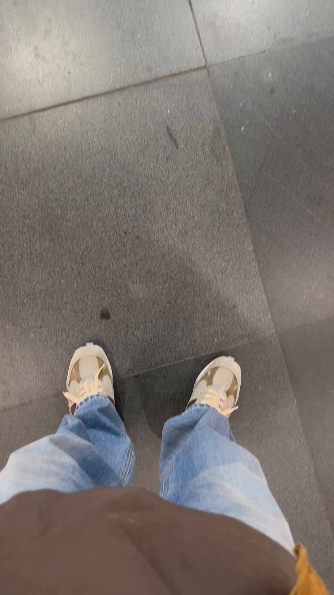 우나기 (@metapoo) 님의 게시물 | KREAM