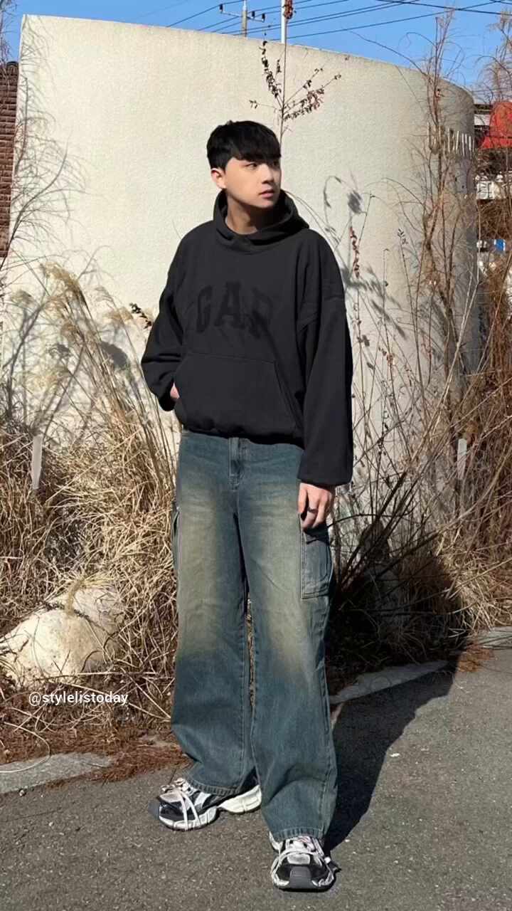 Backseop 🍂 | KREAM