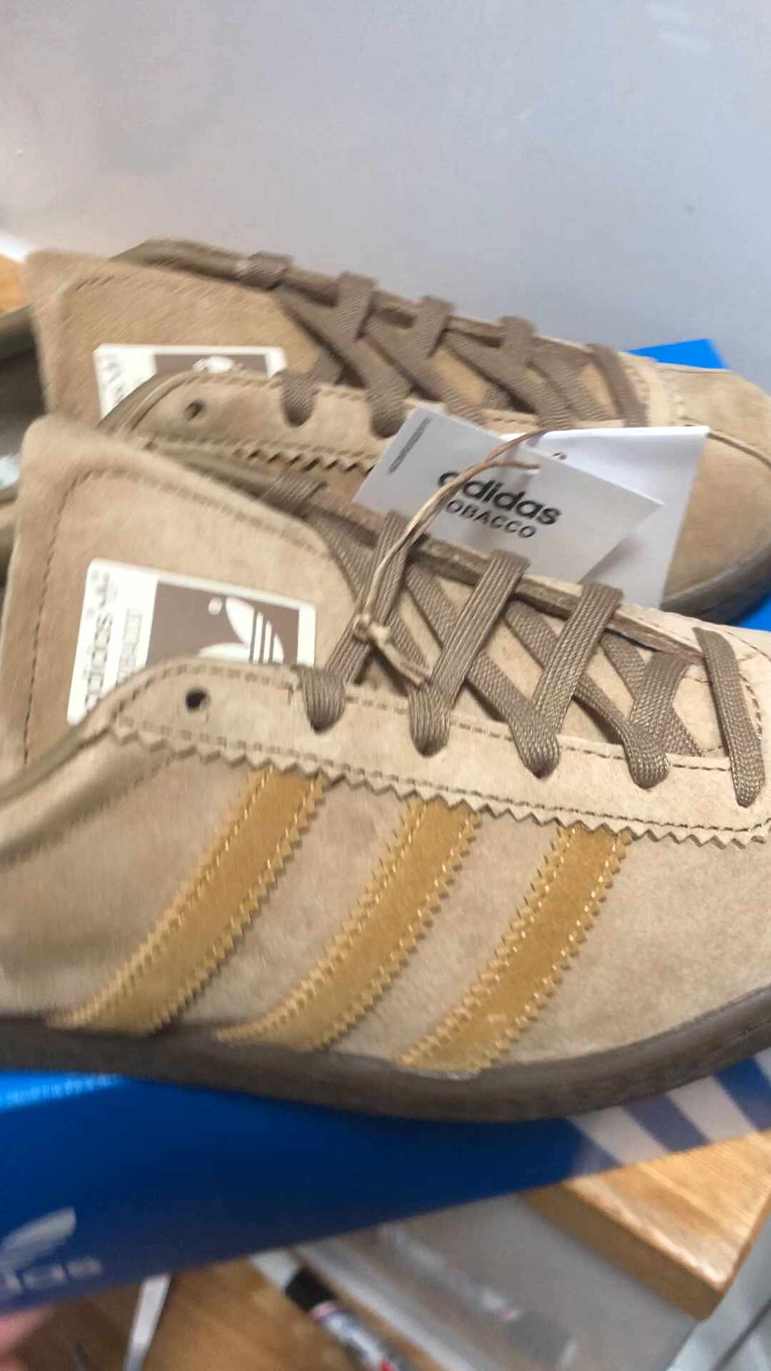 에헤이 (@kimmm_do) 님의 게시물 | KREAM