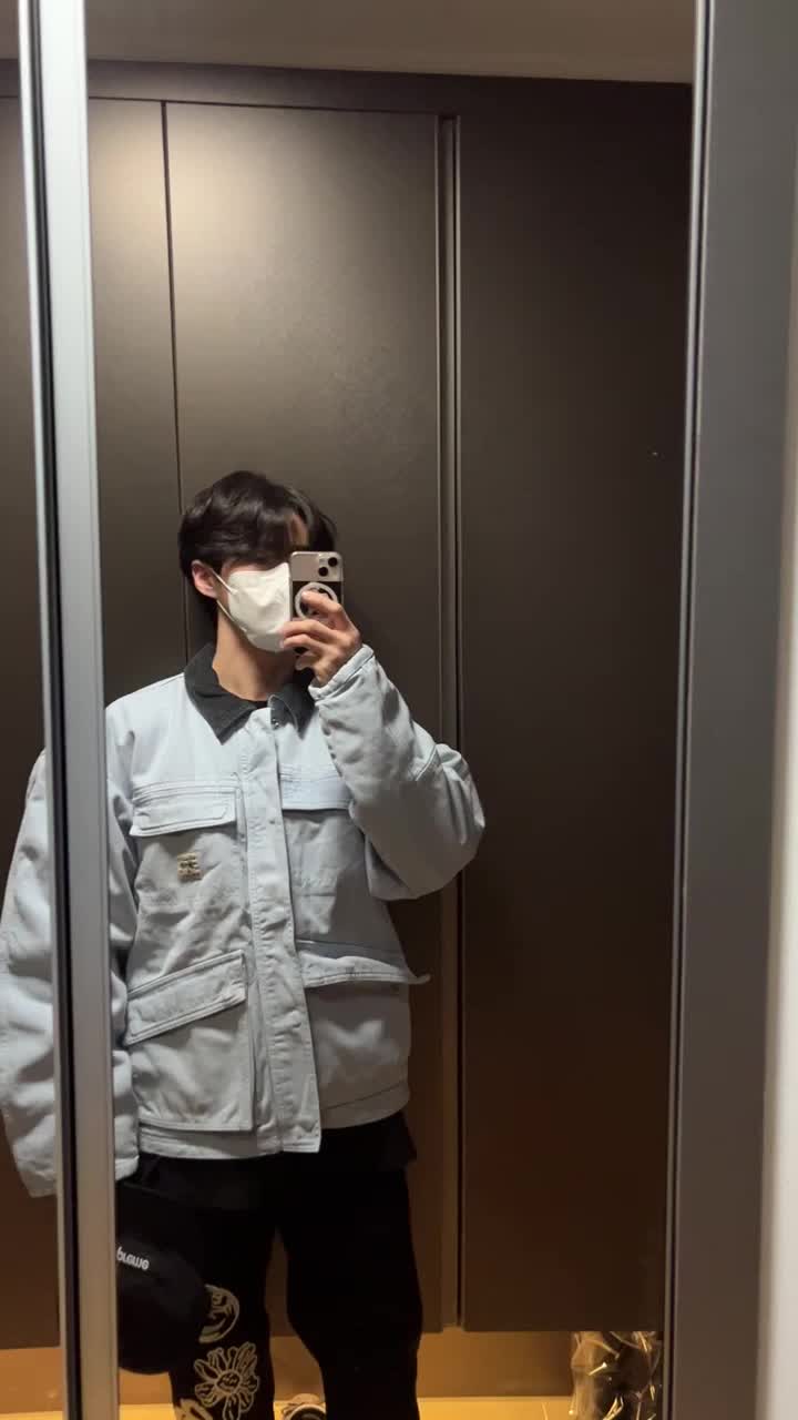 ? (@jhkk__) 님의 게시물 | KREAM