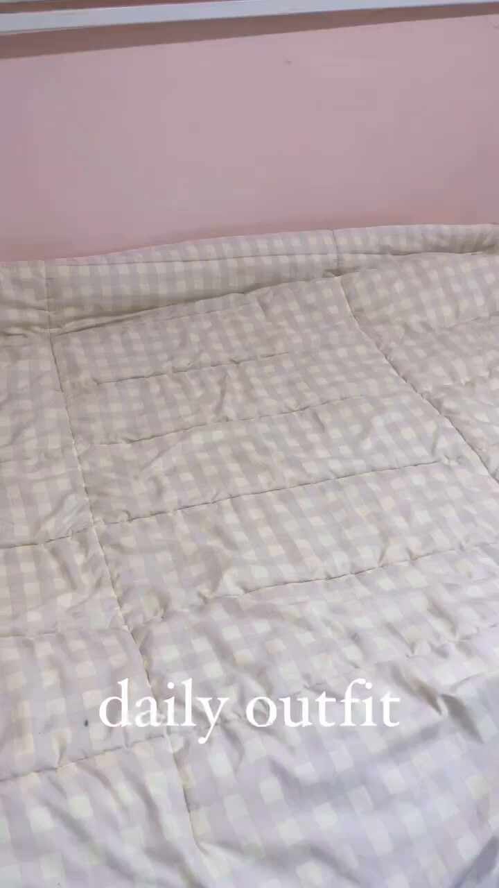 taerin (@_____ttaer) 님의 게시물 | KREAM