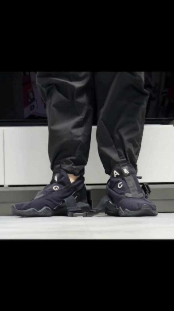 ACG.07.KMTR KICKS | KREAM