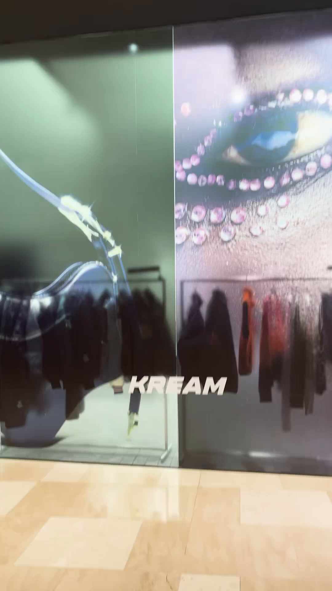 KREAM (@kream) 님의 게시물 | KREAM