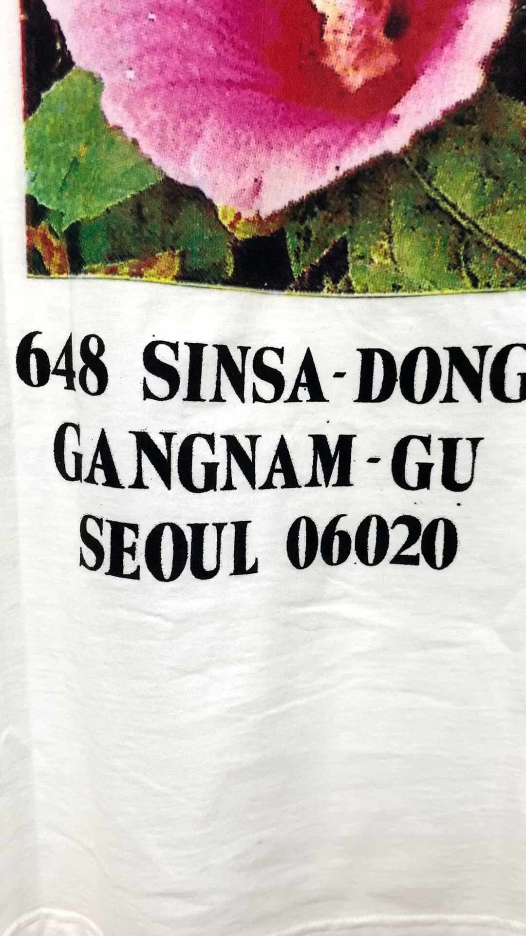 Supreme Seoul Box Log... STYLE | KREAM