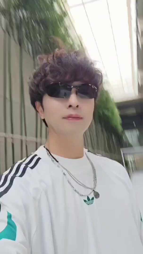 🕶🕶 volume up!!!🤪🤪 | KREAM