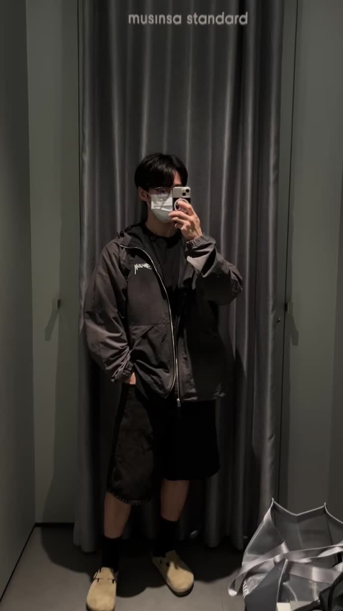 무신사~🥱 | KREAM