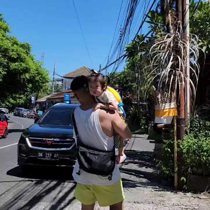 @eric_coco_0412 (@honorguard) 님의 게시물 | KREAM