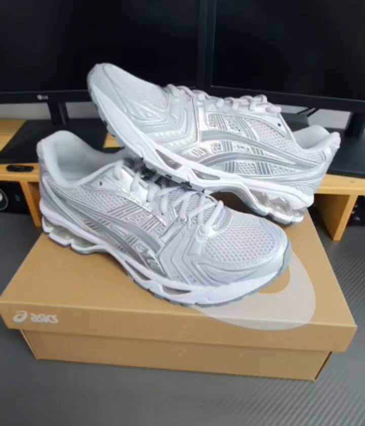 (W) Asics Gel-Kayano ... STYLE | KREAM