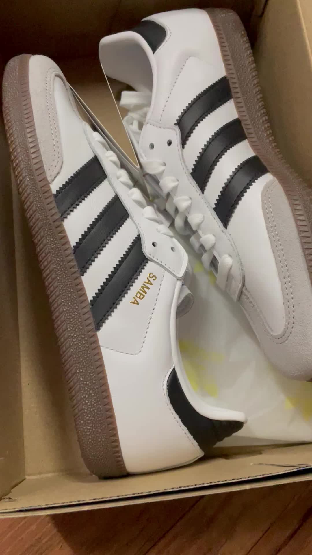 Adidas Samba OG Cloud... STYLE | KREAM