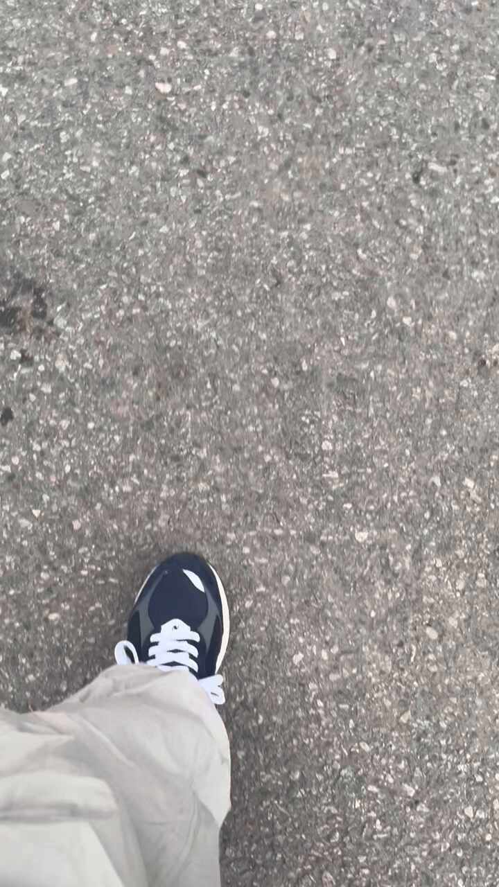 New Balance 2002R Ecl... STYLE | KREAM