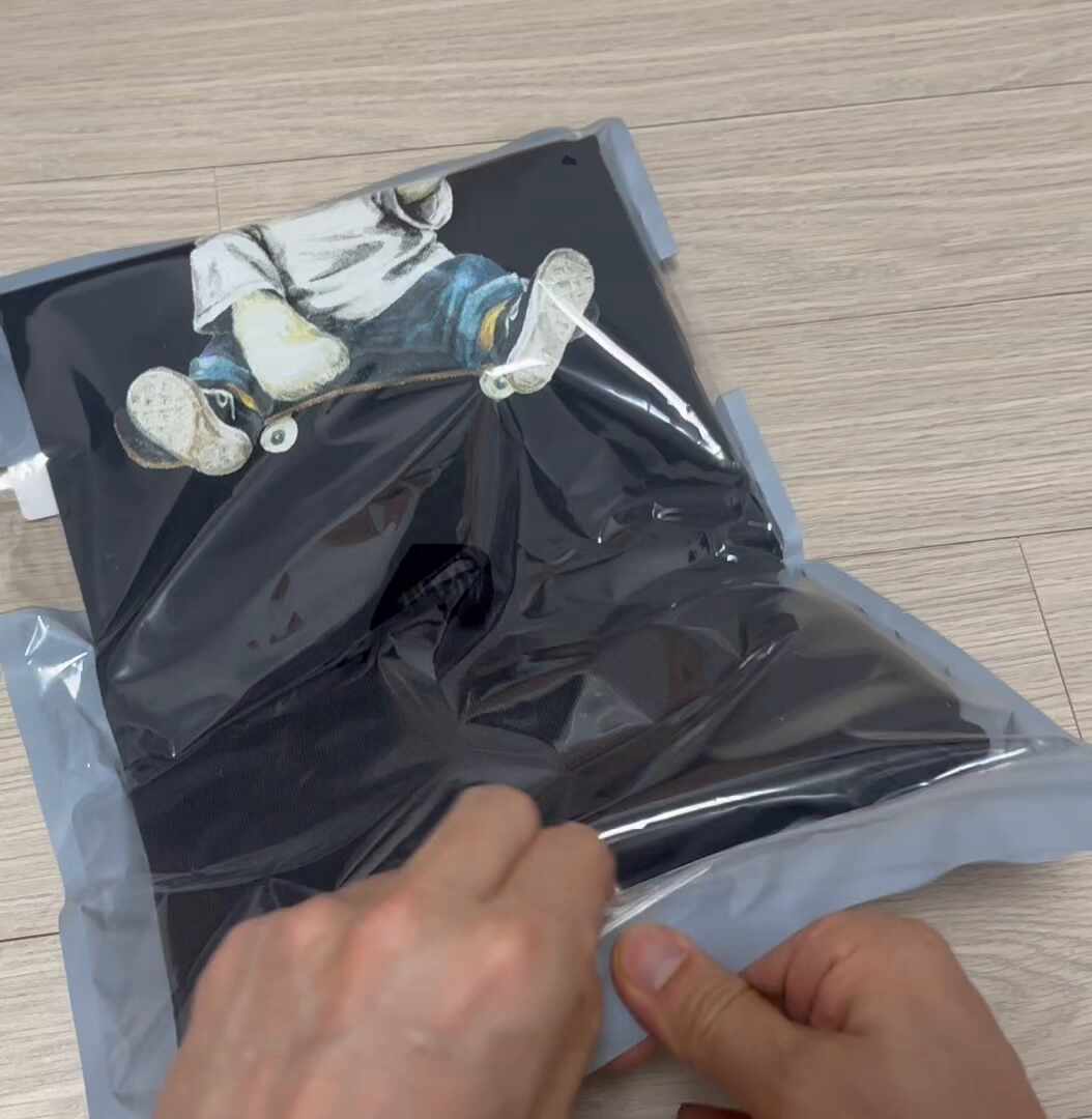 jinee (@jaygwon) 님의 게시물 | KREAM