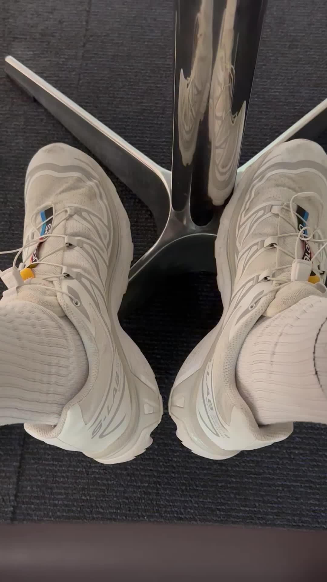 노익스플로이드 (@00yyy) 님의 게시물 | KREAM