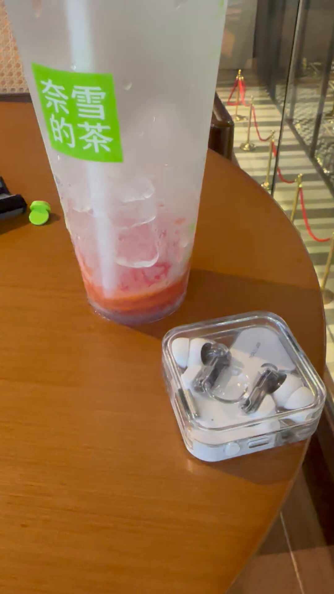 jinee (@jaygwon) 님의 게시물 | KREAM