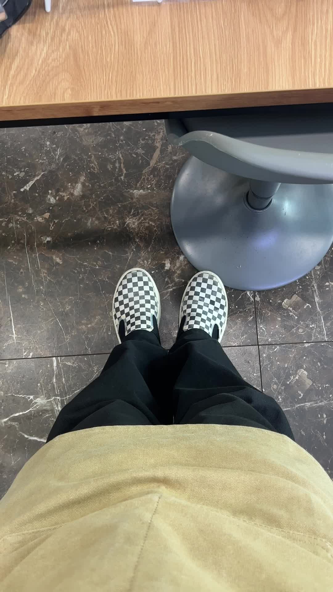 비갠뒤에비애 (@wigmadl) 님의 게시물 | KREAM