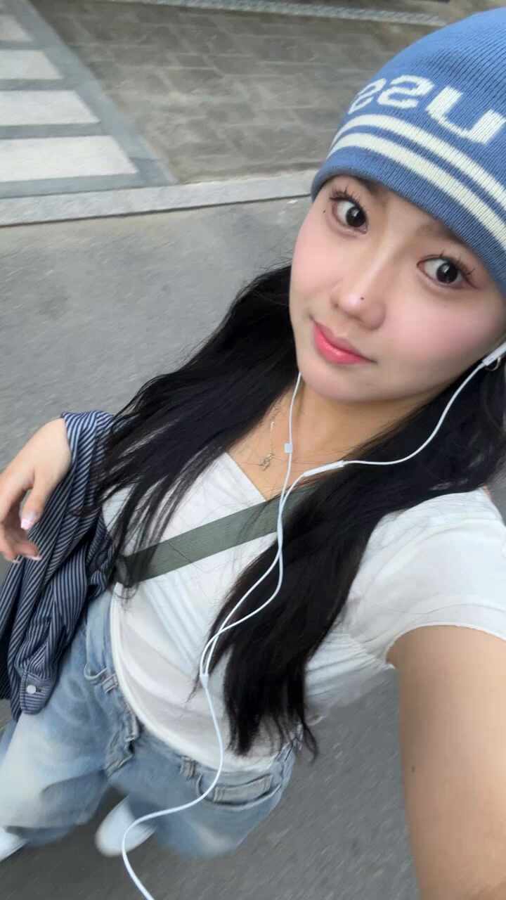 기무태리니 (@_____ttaer) 님의 게시물 | KREAM