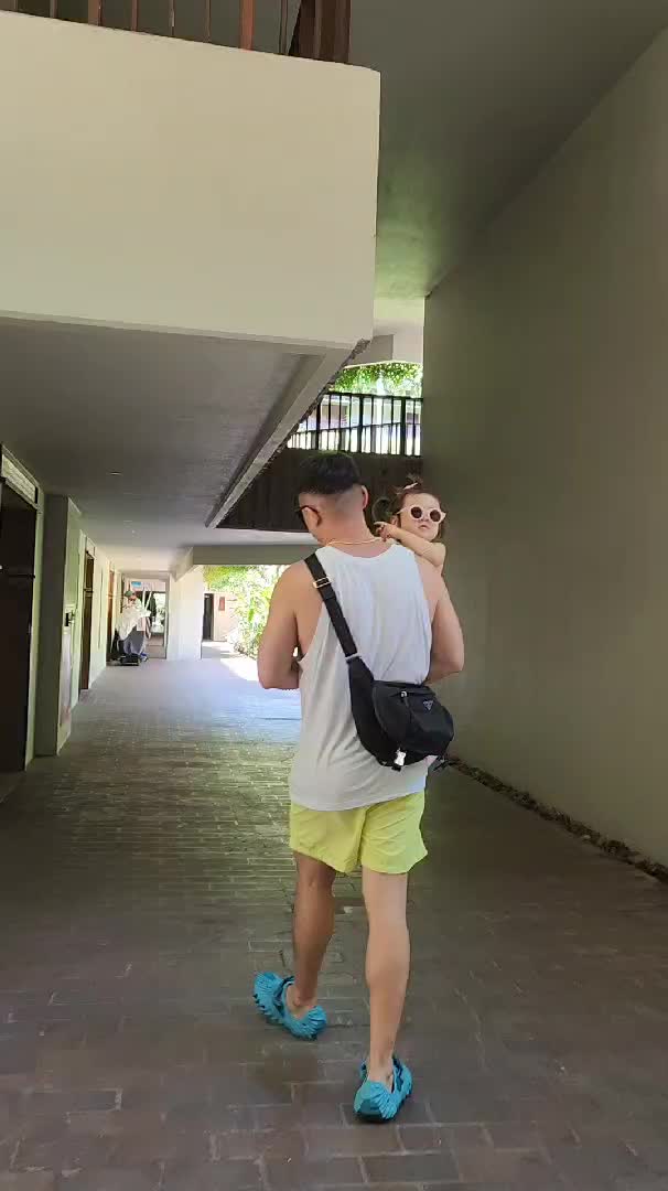 @eric_coco_0412 (@honorguard) 님의 게시물 | KREAM