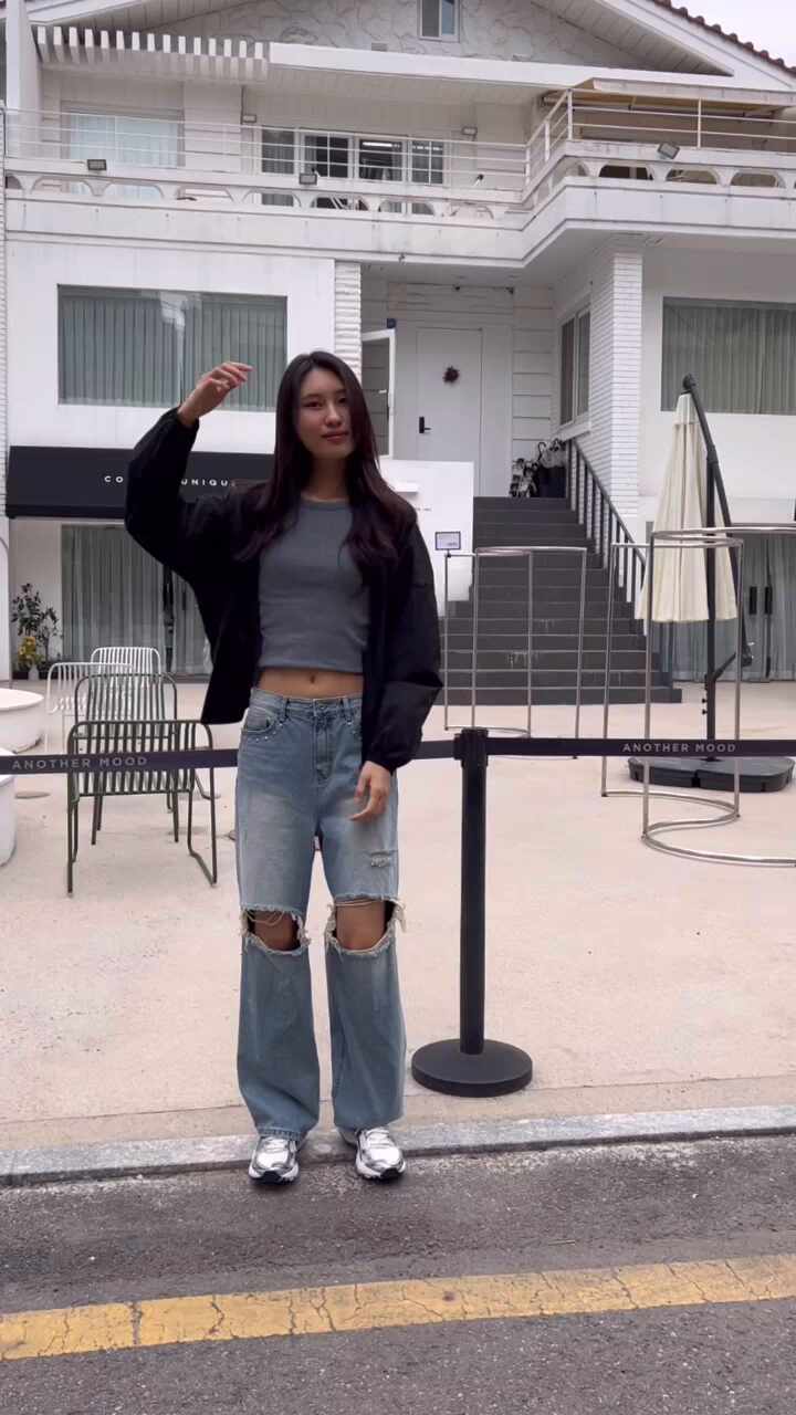 지연 (@jjiiyon) 님의 게시물 | KREAM