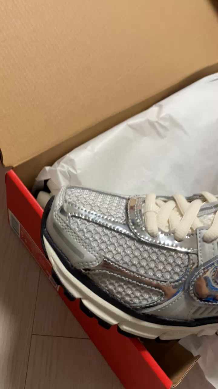 (W) Nike Zoom Vomero ... STYLE | KREAM