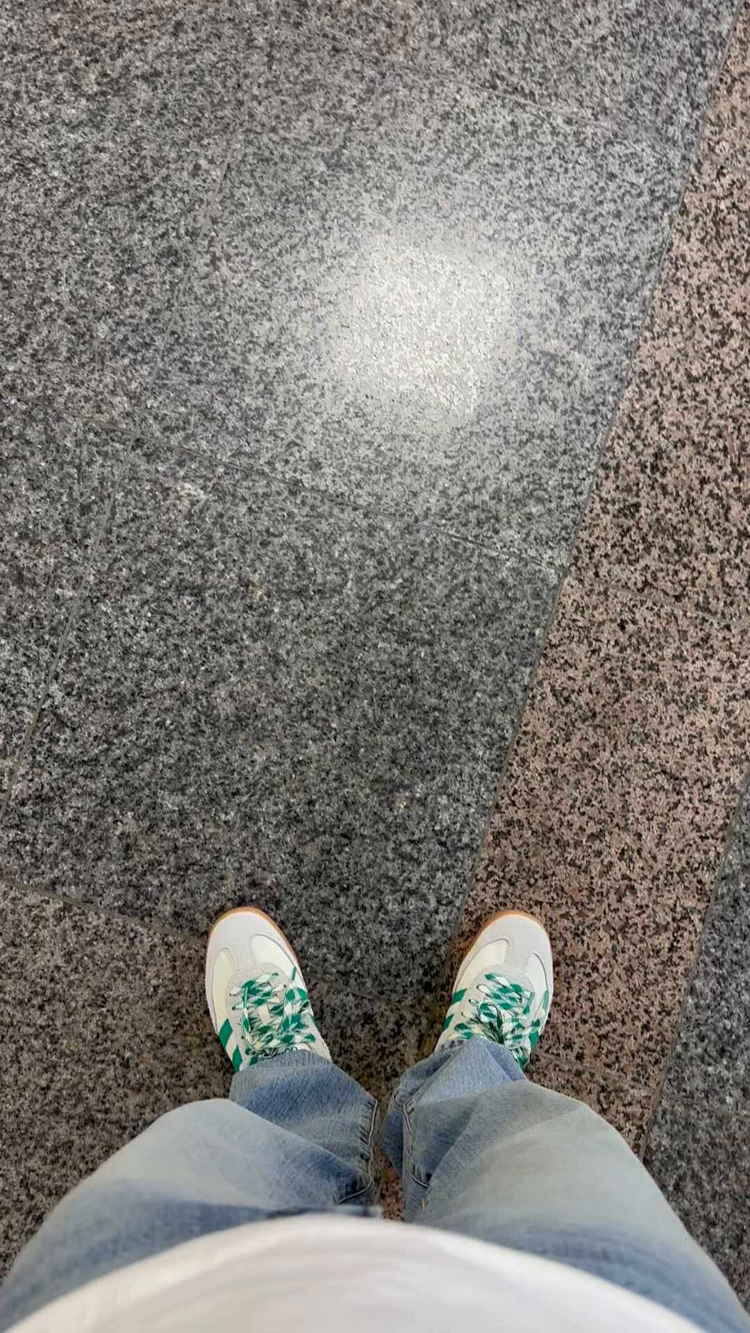 우나기 (@metapoo) 님의 게시물 | KREAM