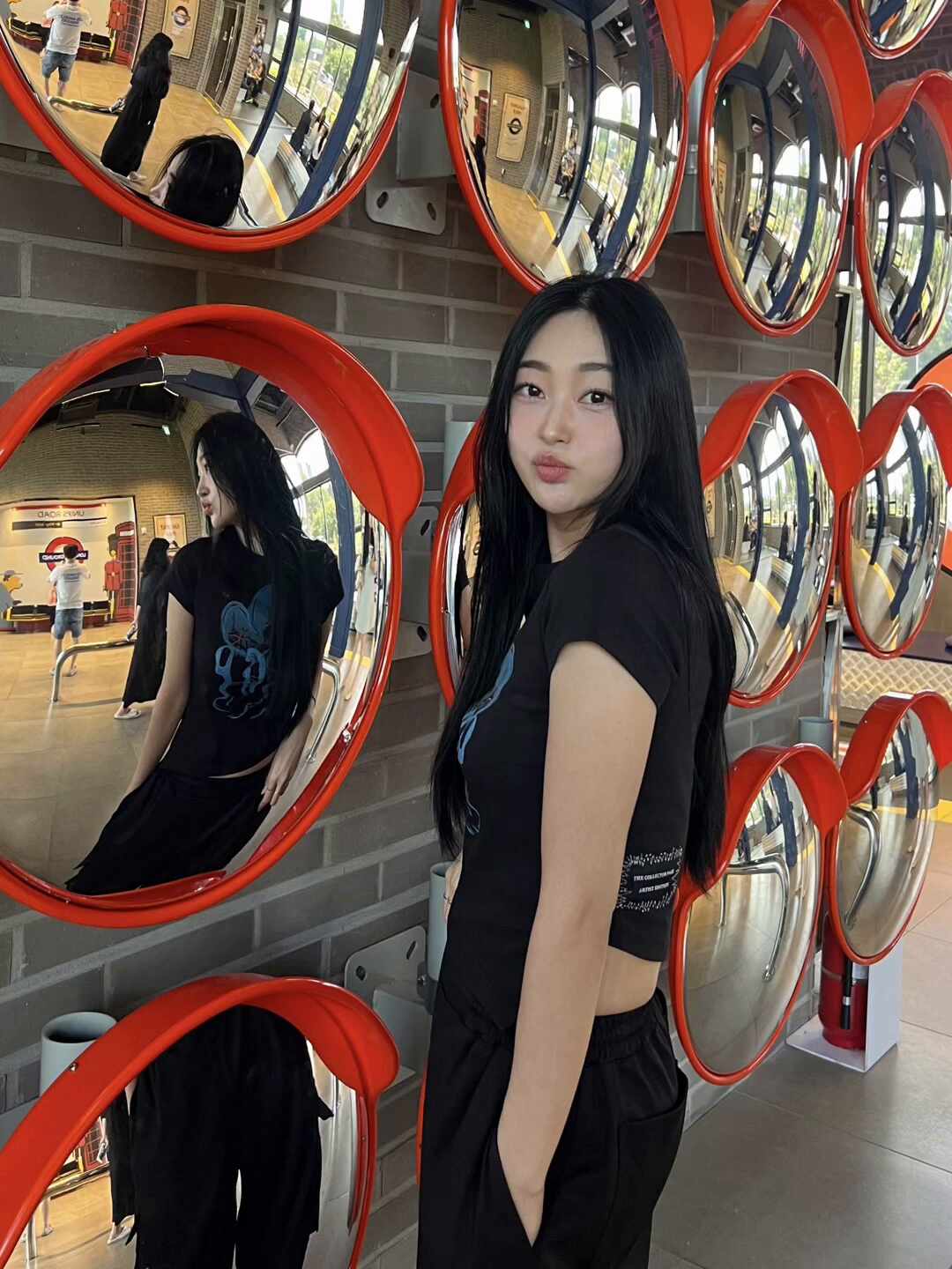 배뚱 (@bling_sso_) 님의 게시물 | KREAM