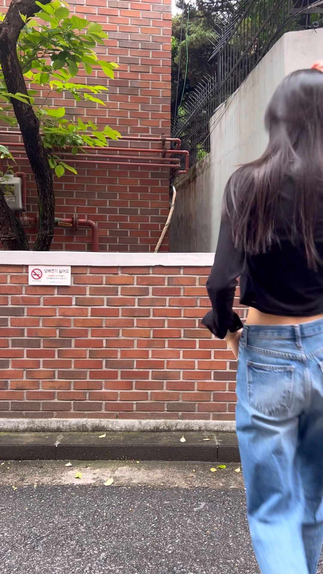 지연 (@jjiiyon) 님의 게시물 | KREAM