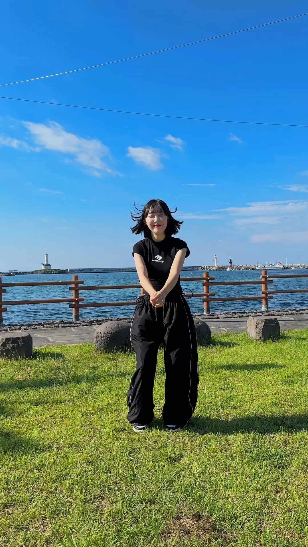 뉴진스 컴백 9일 전💚💙 Kream