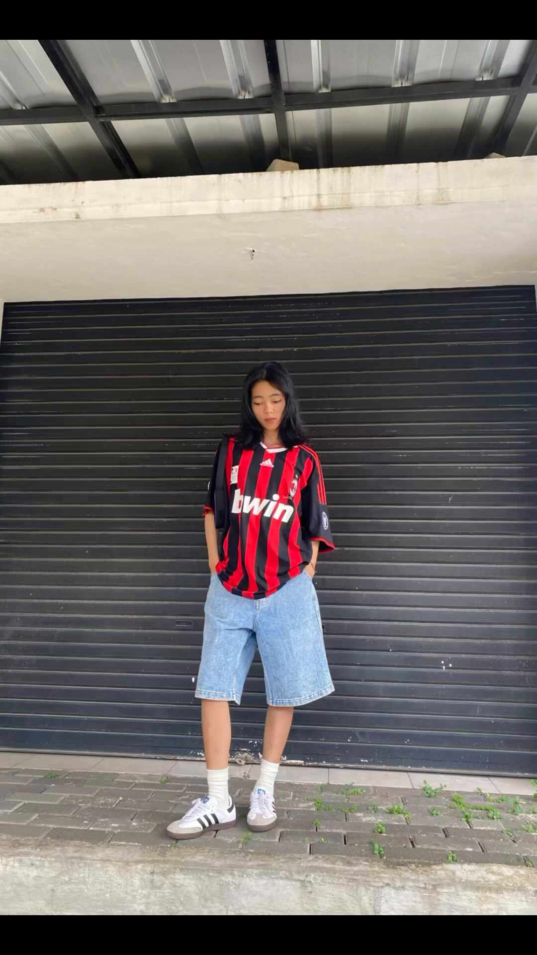 럭비티 코디 여기 다 있음 | KREAM