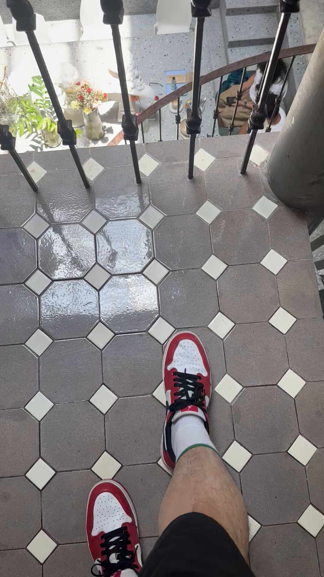 jinee (@jaygwon) 님의 게시물 | KREAM