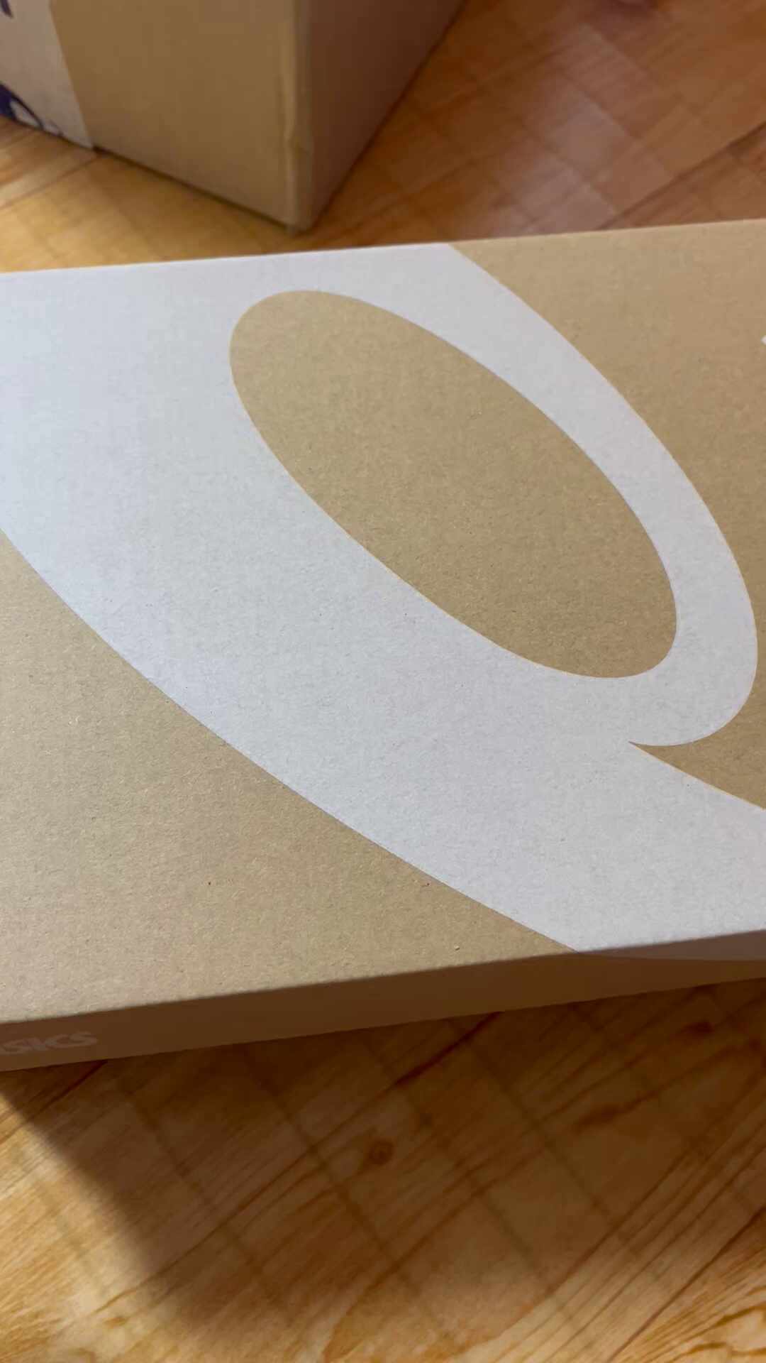 스바 (@seuba1) 님의 게시물 | KREAM