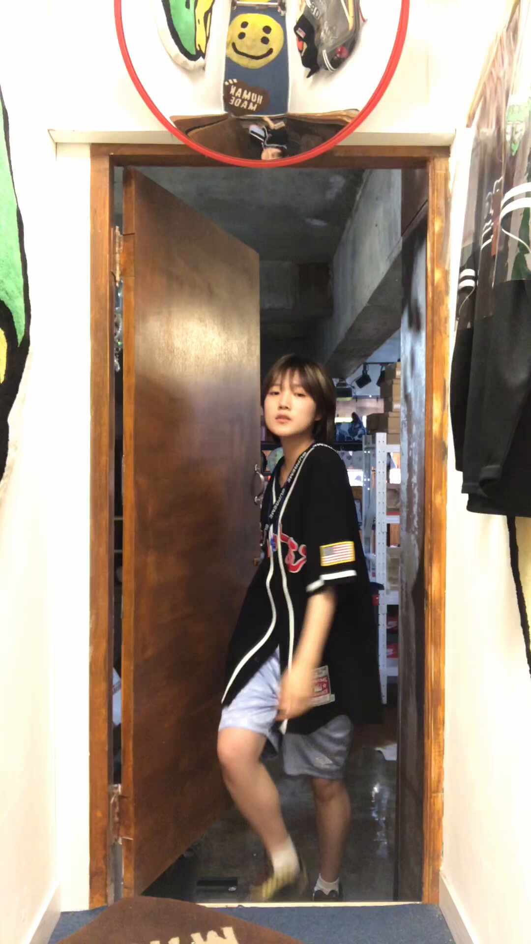 supreme sporty look😎 | KREAM