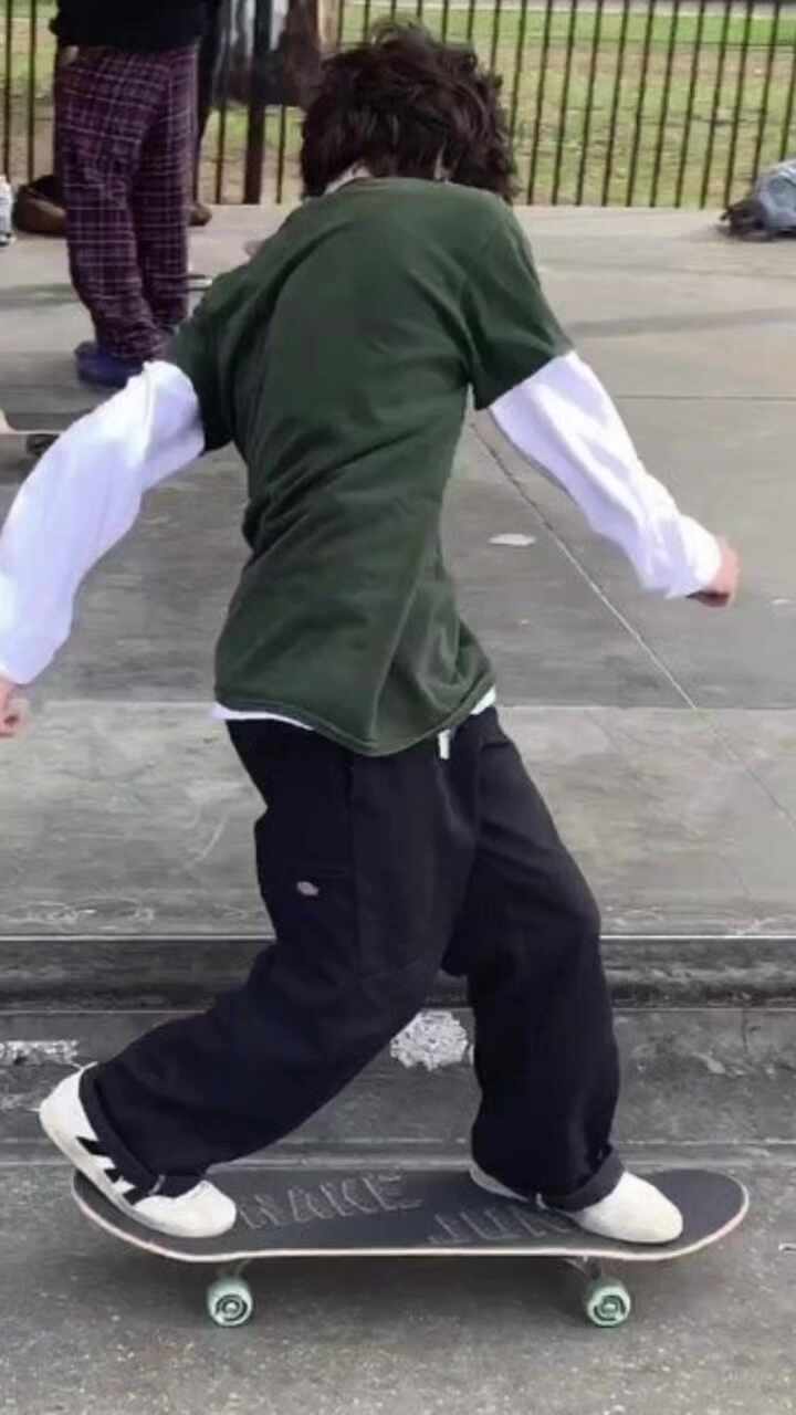 Y2K 코디 모음!! | KREAM