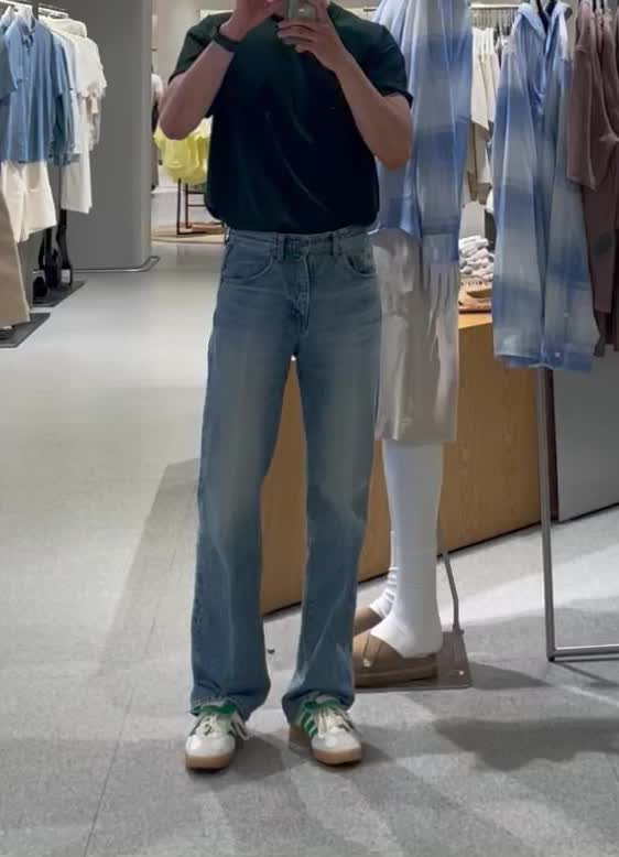 편한게 최고다... | KREAM