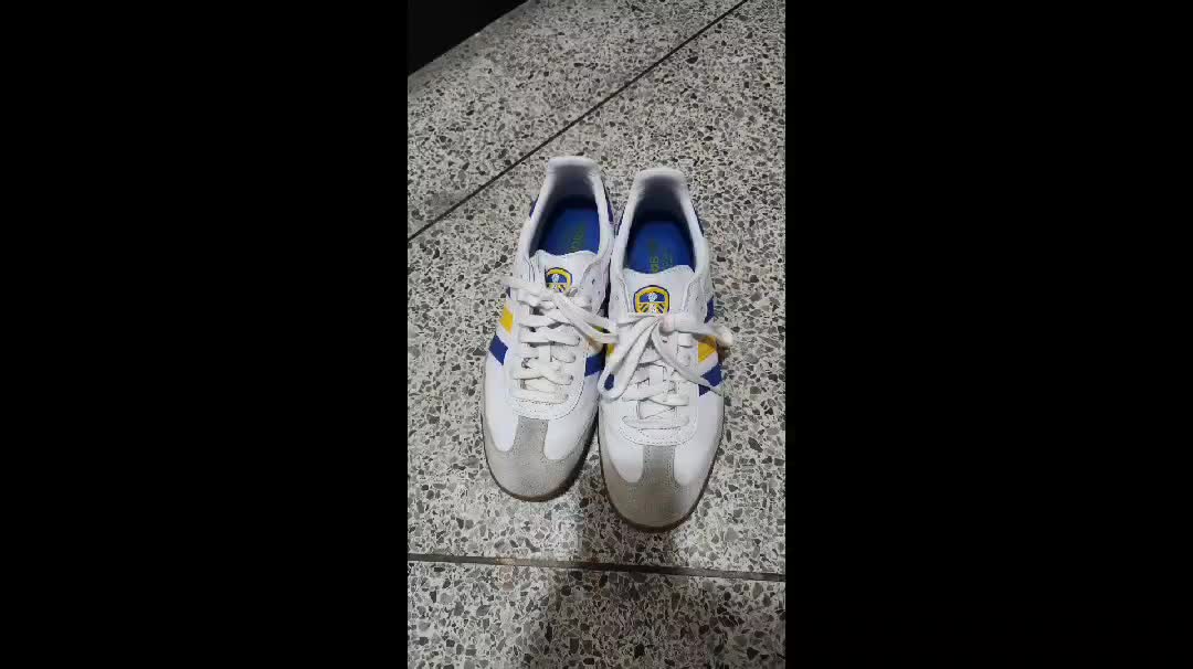 라루사 (@gok8tt) 님의 게시물 | KREAM