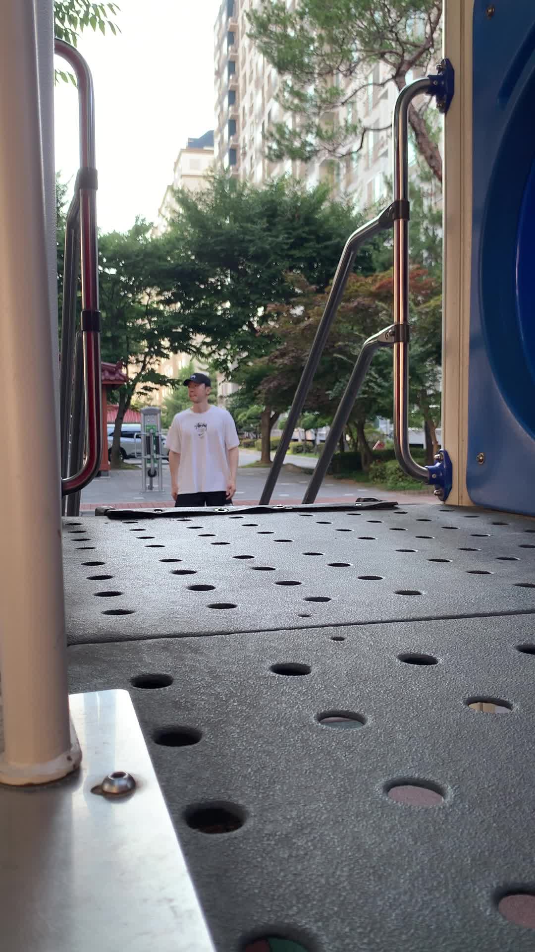 ⭐️너를위한조던⭐️ (@prayforyou39) 님의 게시물 | KREAM