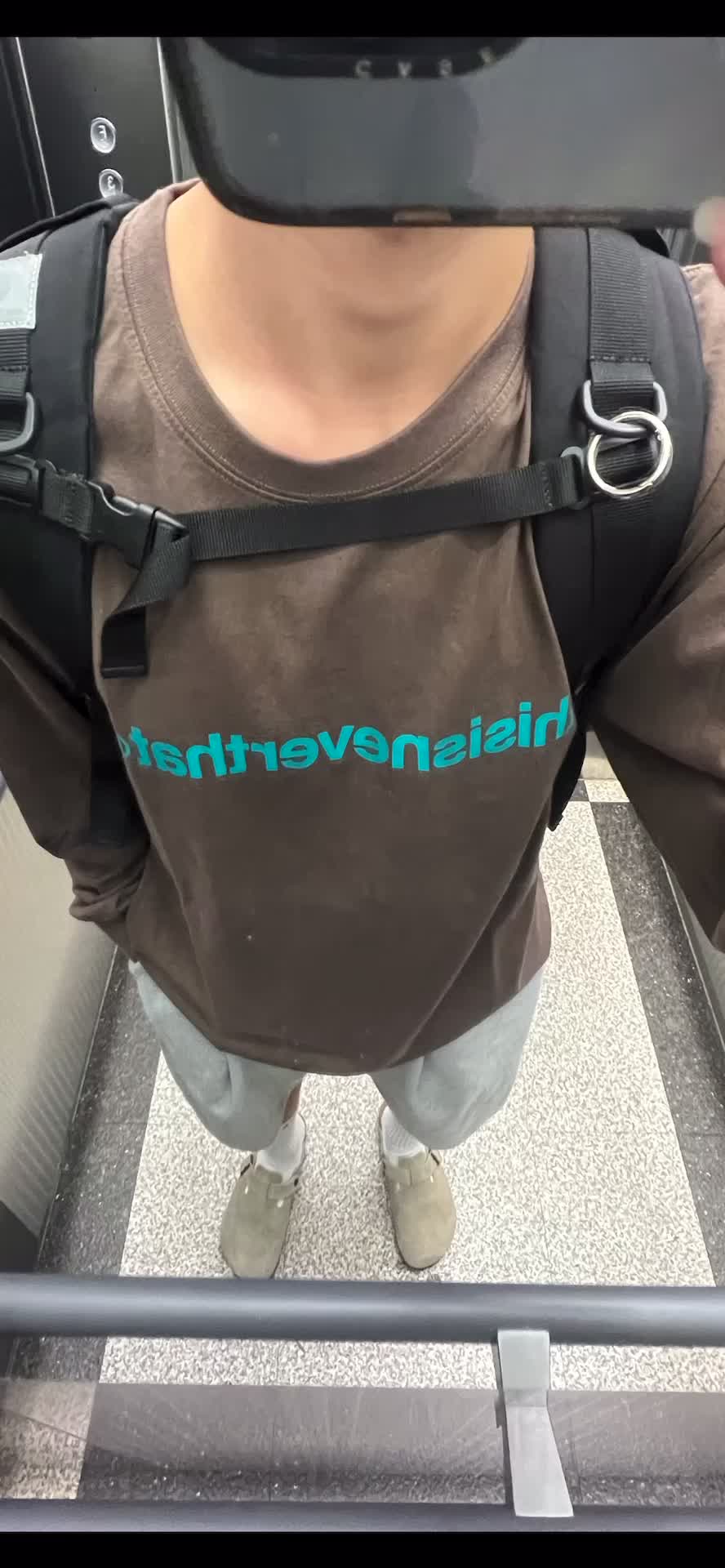 똥쓰 (@na_huya) 님의 게시물 | KREAM