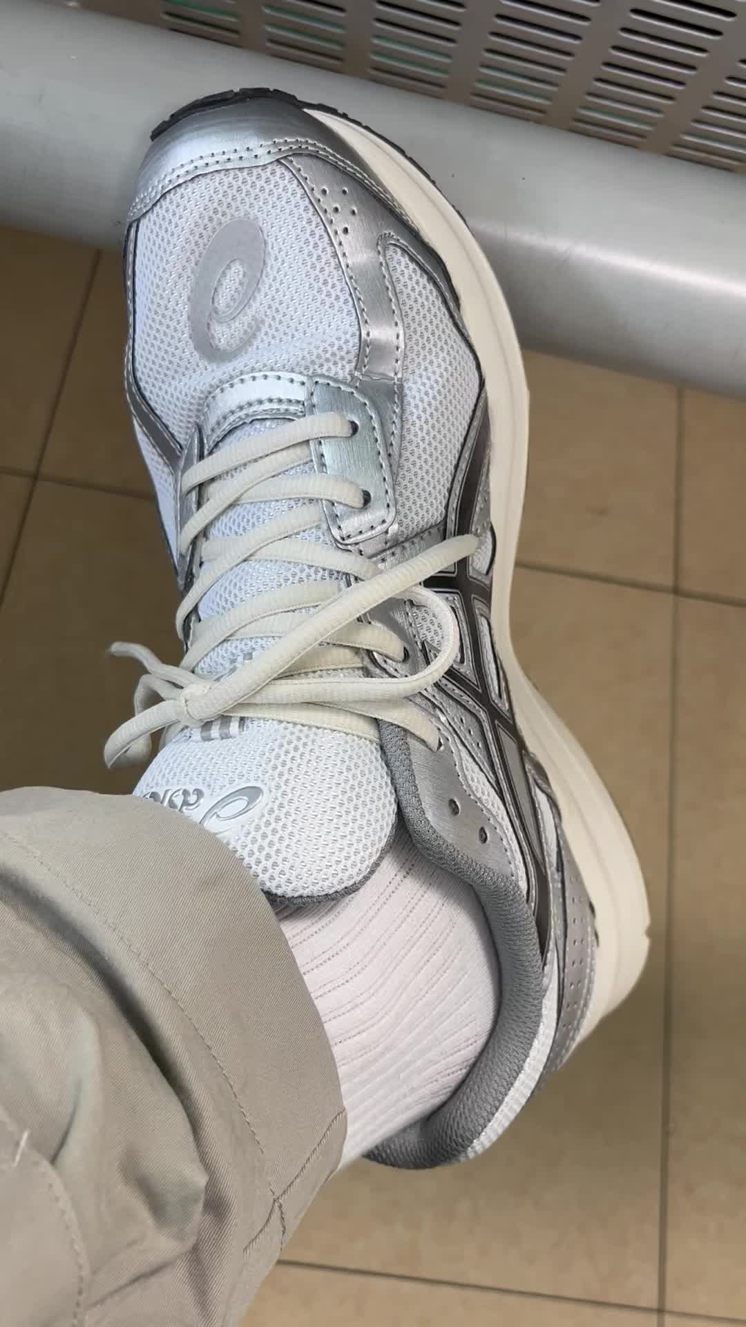 Asics Jog 100 S White... STYLE | KREAM