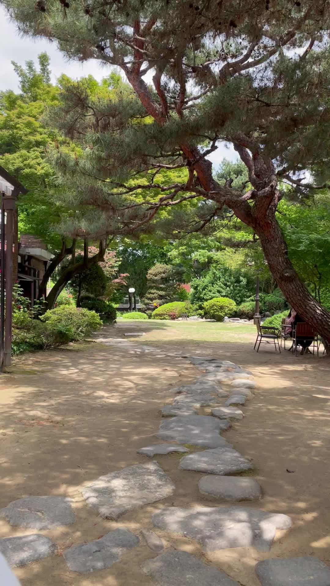 곤도이 (@gondoy) 님의 게시물 | KREAM