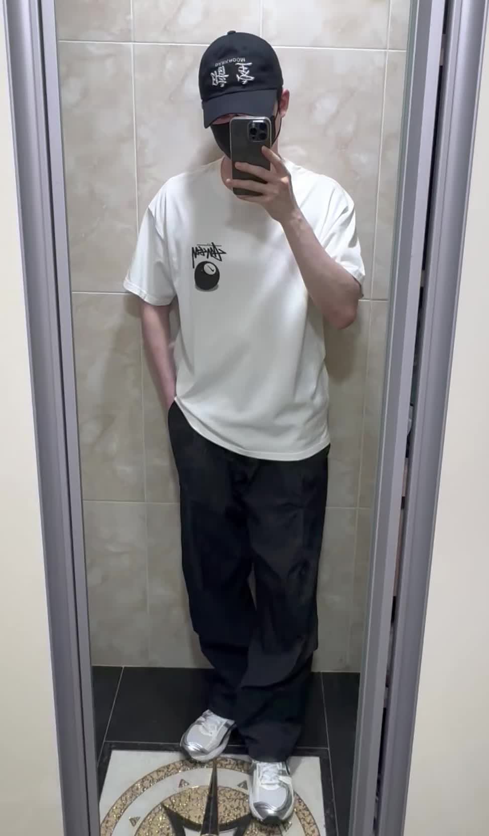 @jj_c._.1 (@jc2____) 님의 게시물 | KREAM