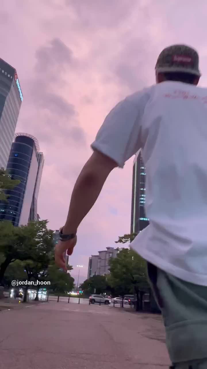 의류 | STYLE | KREAM