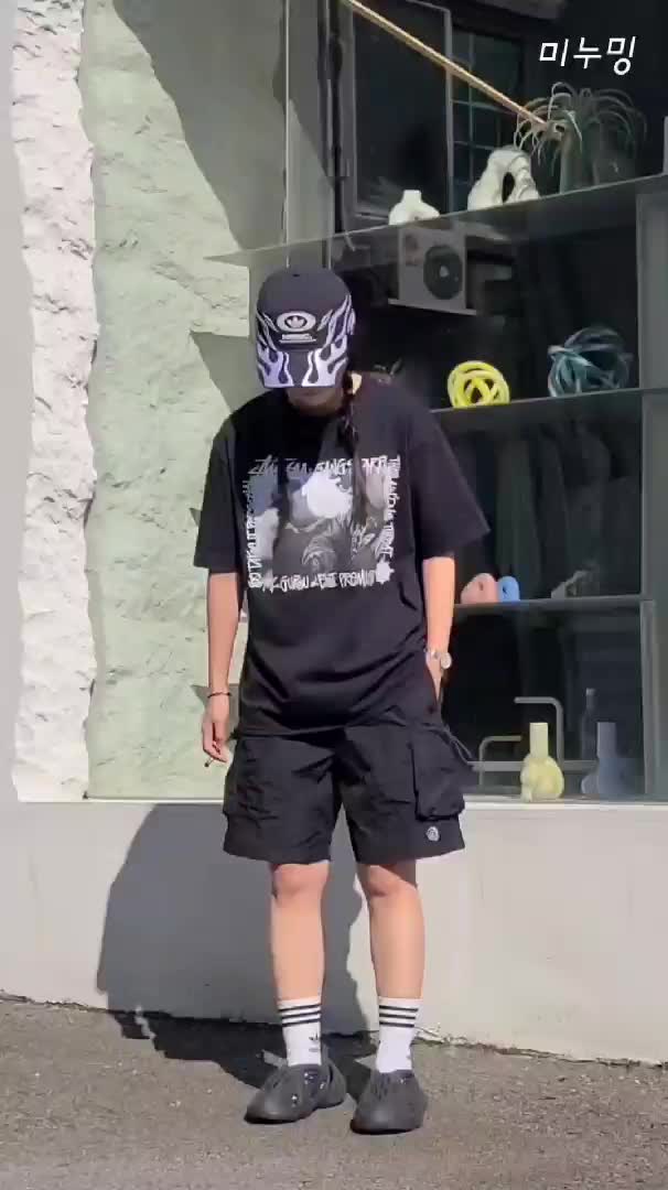 의류 | STYLE | KREAM