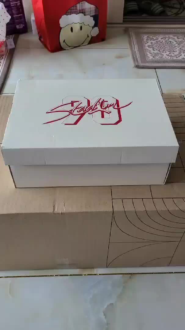 새신을 신고 바캉스 가 보자Go | KREAM