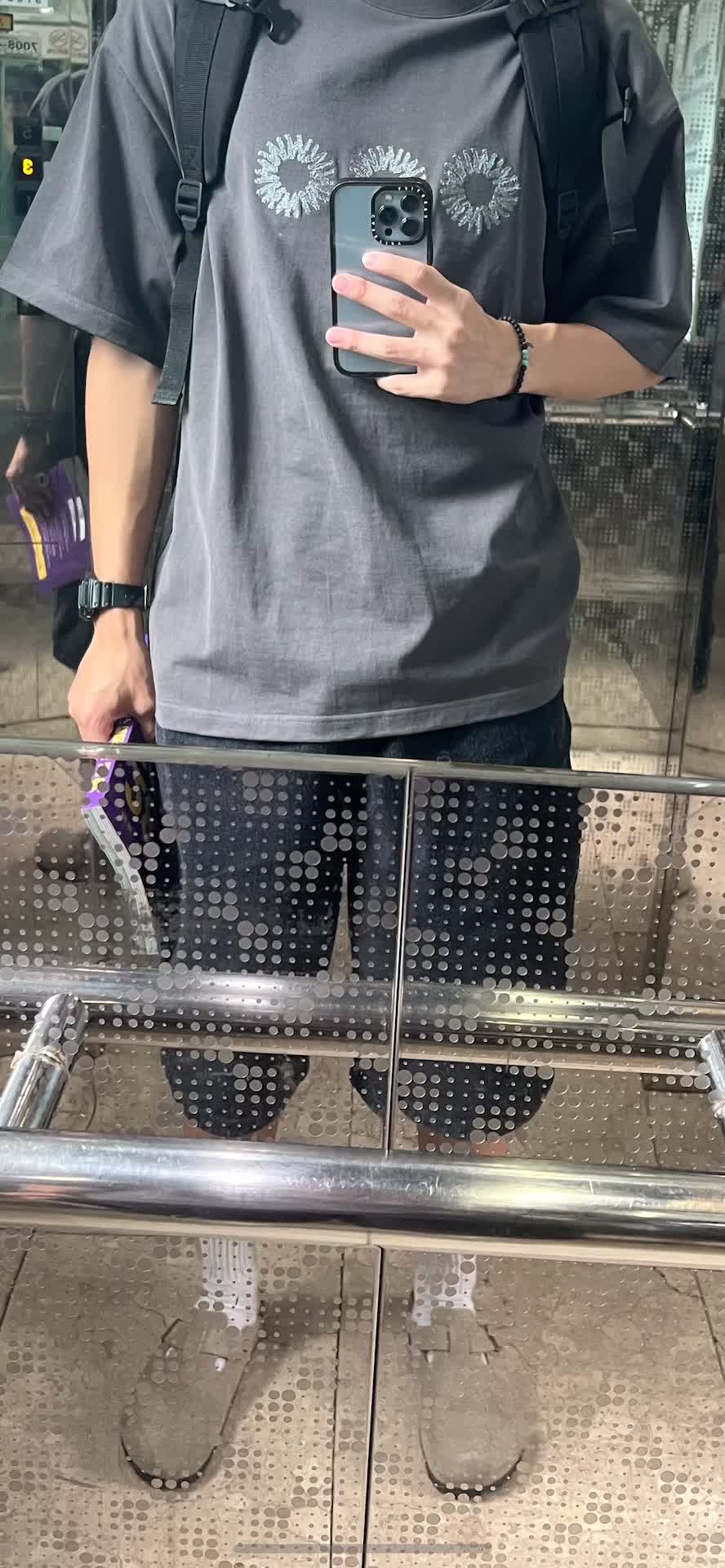 똥쓰 (@na_huya) 님의 게시물 | KREAM