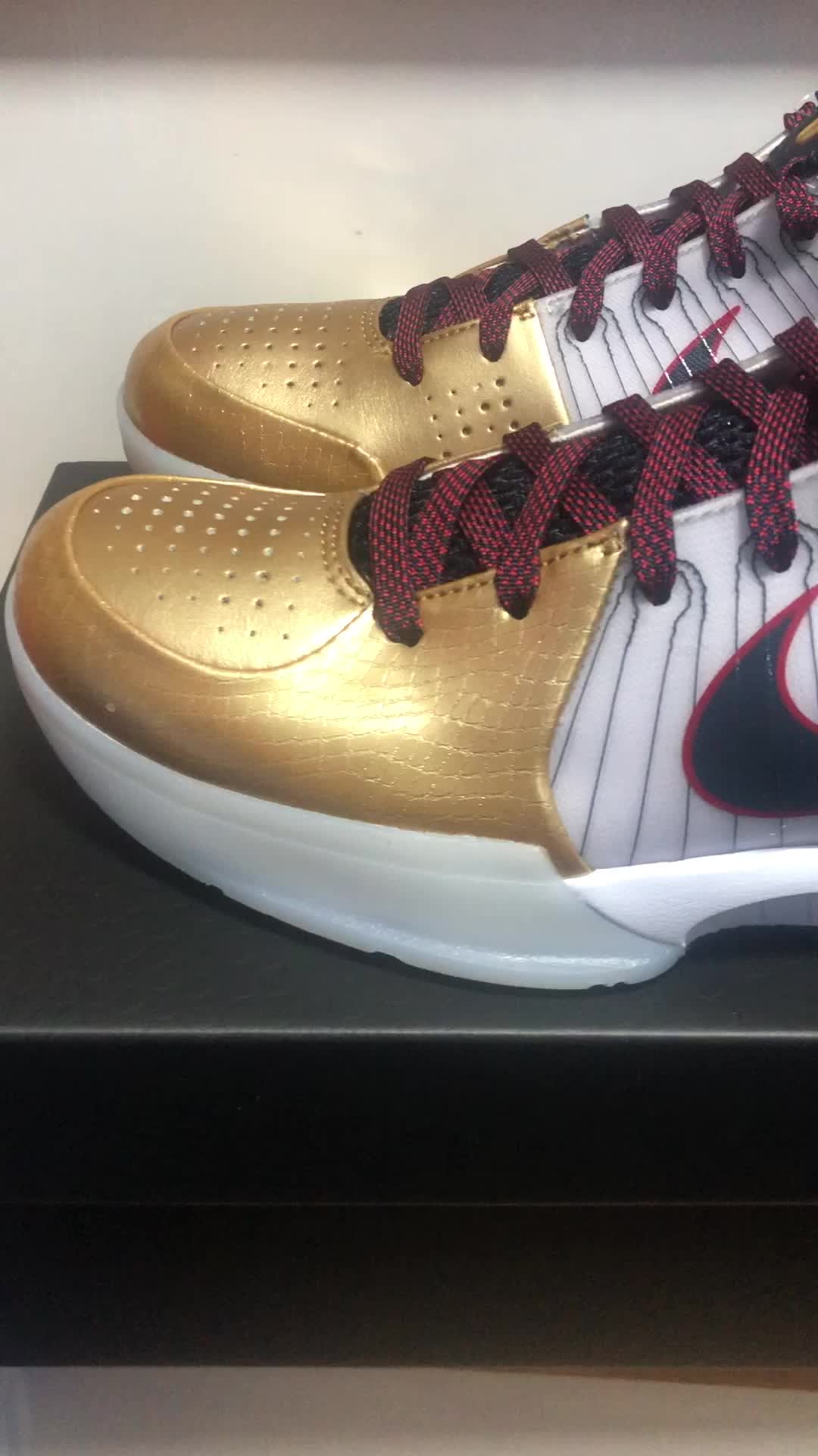 김또깡 (@kimmm_do) 님의 게시물 | KREAM