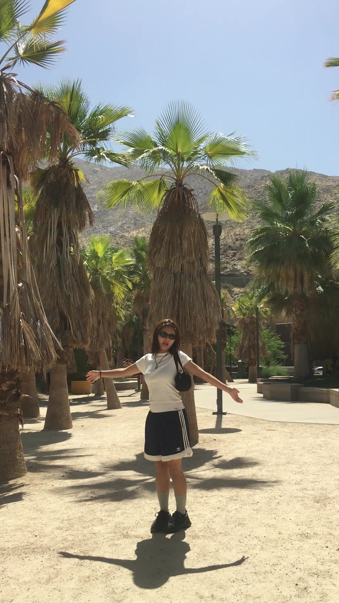 INSTA : dda.__.s2 | KREAM